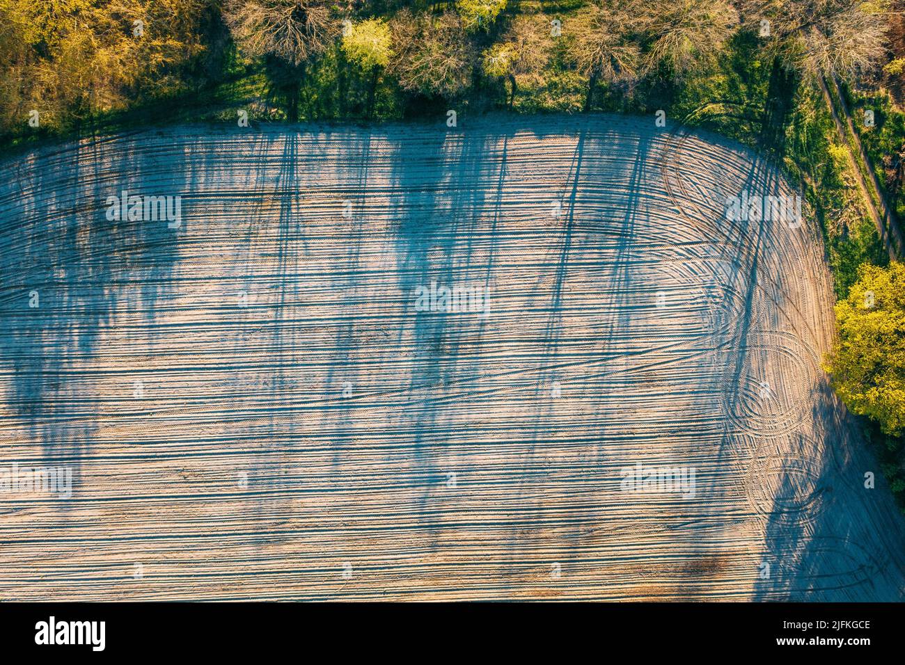 Rural scene scenic season shadow hi-res stock photography and images ...