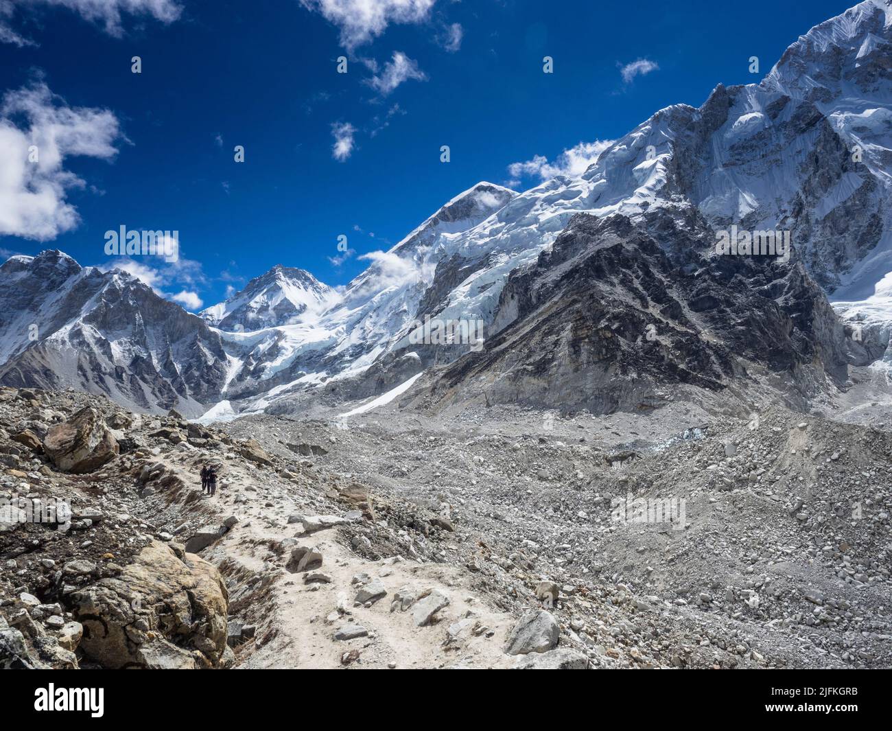 Himalayan trekker hi-res stock photography and images - Alamy