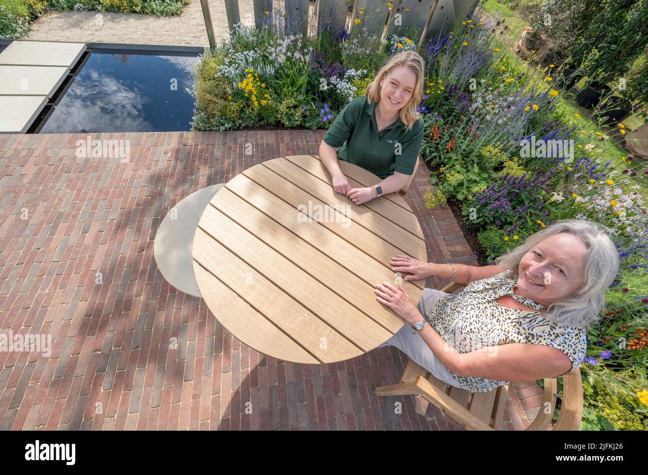 Hannah thomson hi-res stock photography and images - Alamy