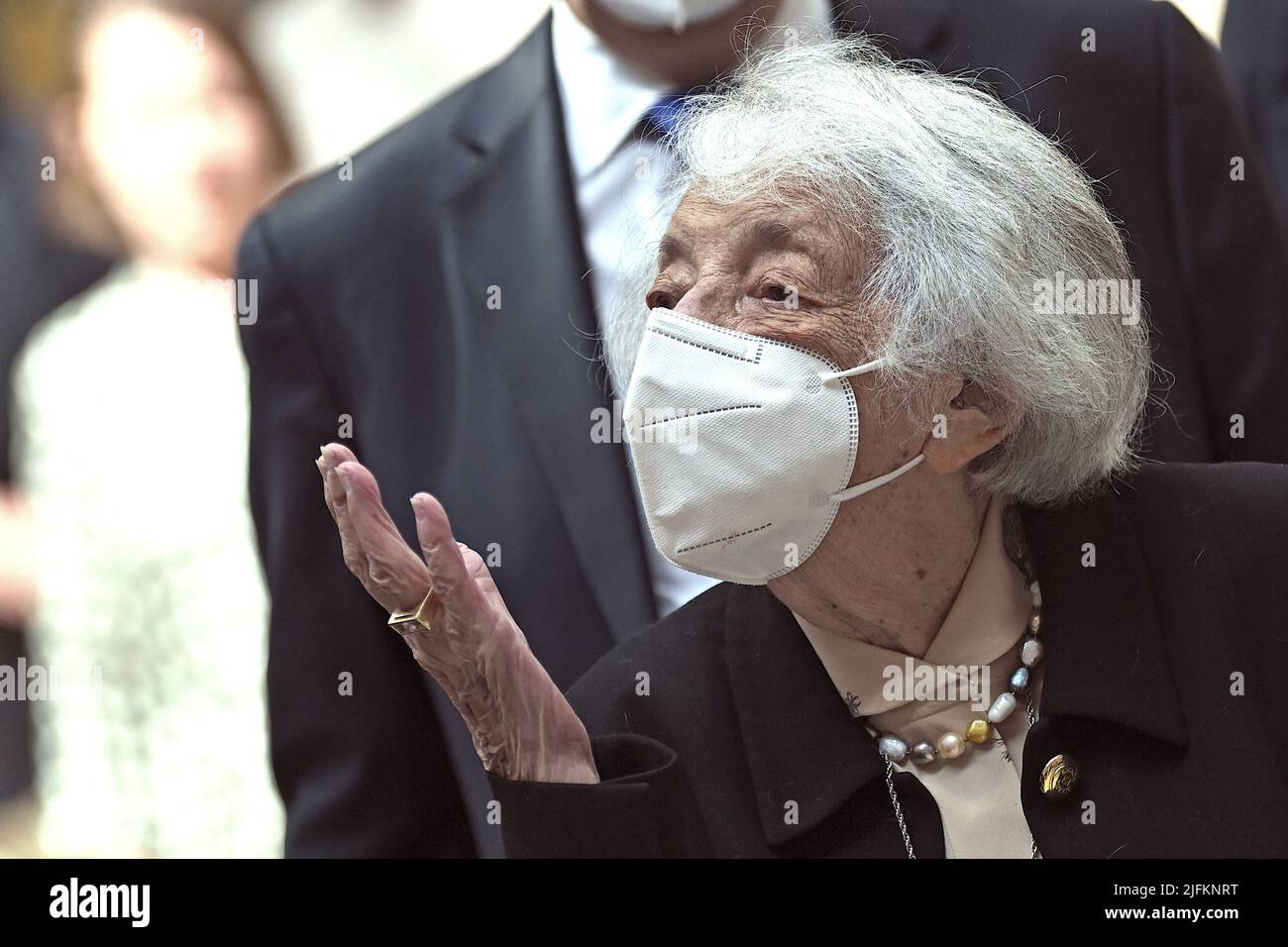 Laudatory speech hi-res stock photography and images - Alamy