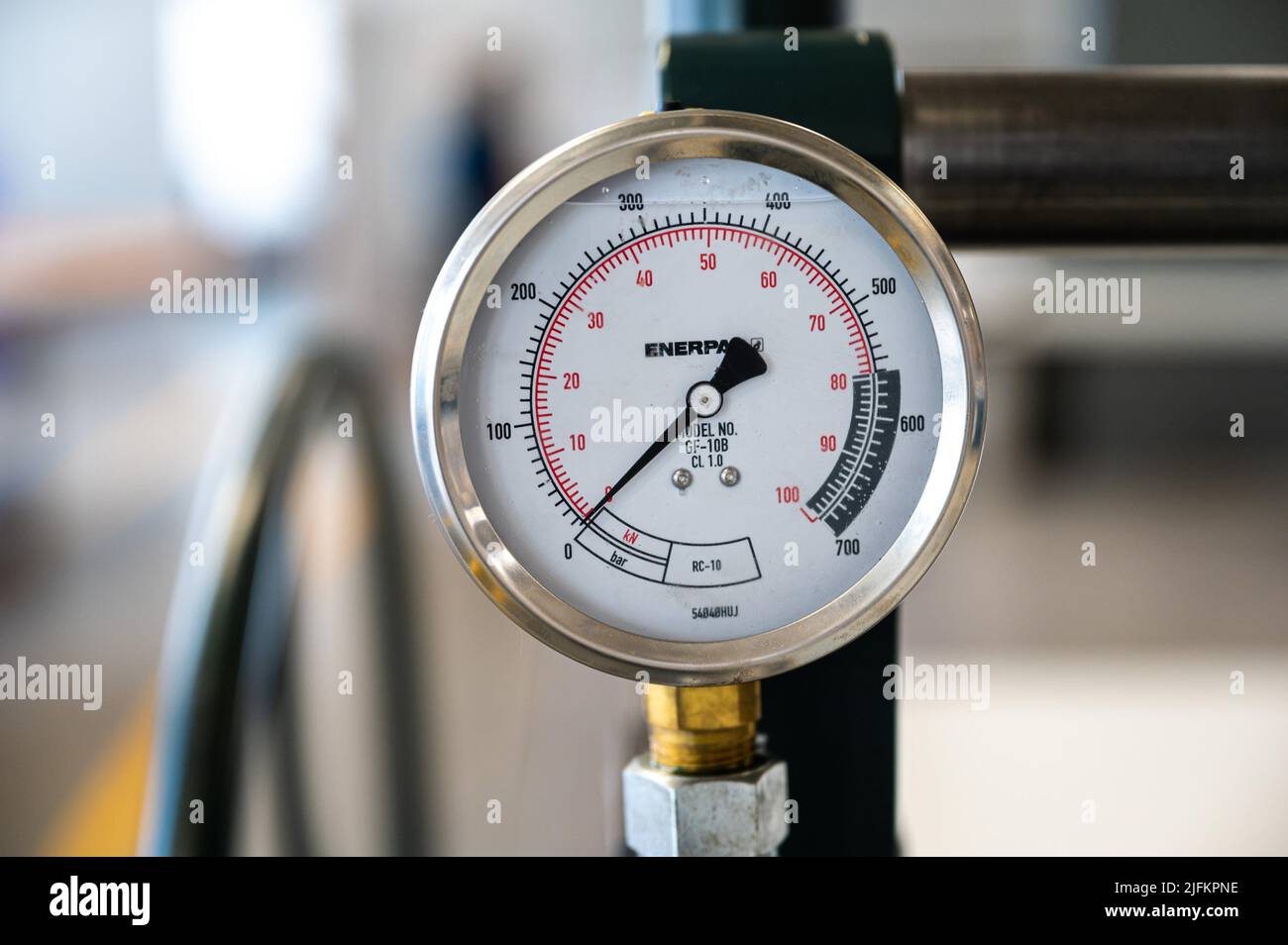 Pressure gauge manometer hi-res stock photography and images - Alamy