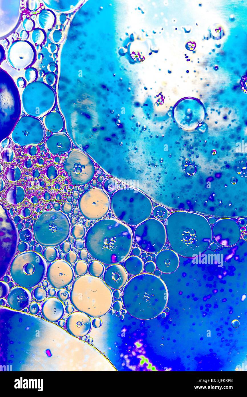 Bubbles inside bubble hi-res stock photography and images - Alamy