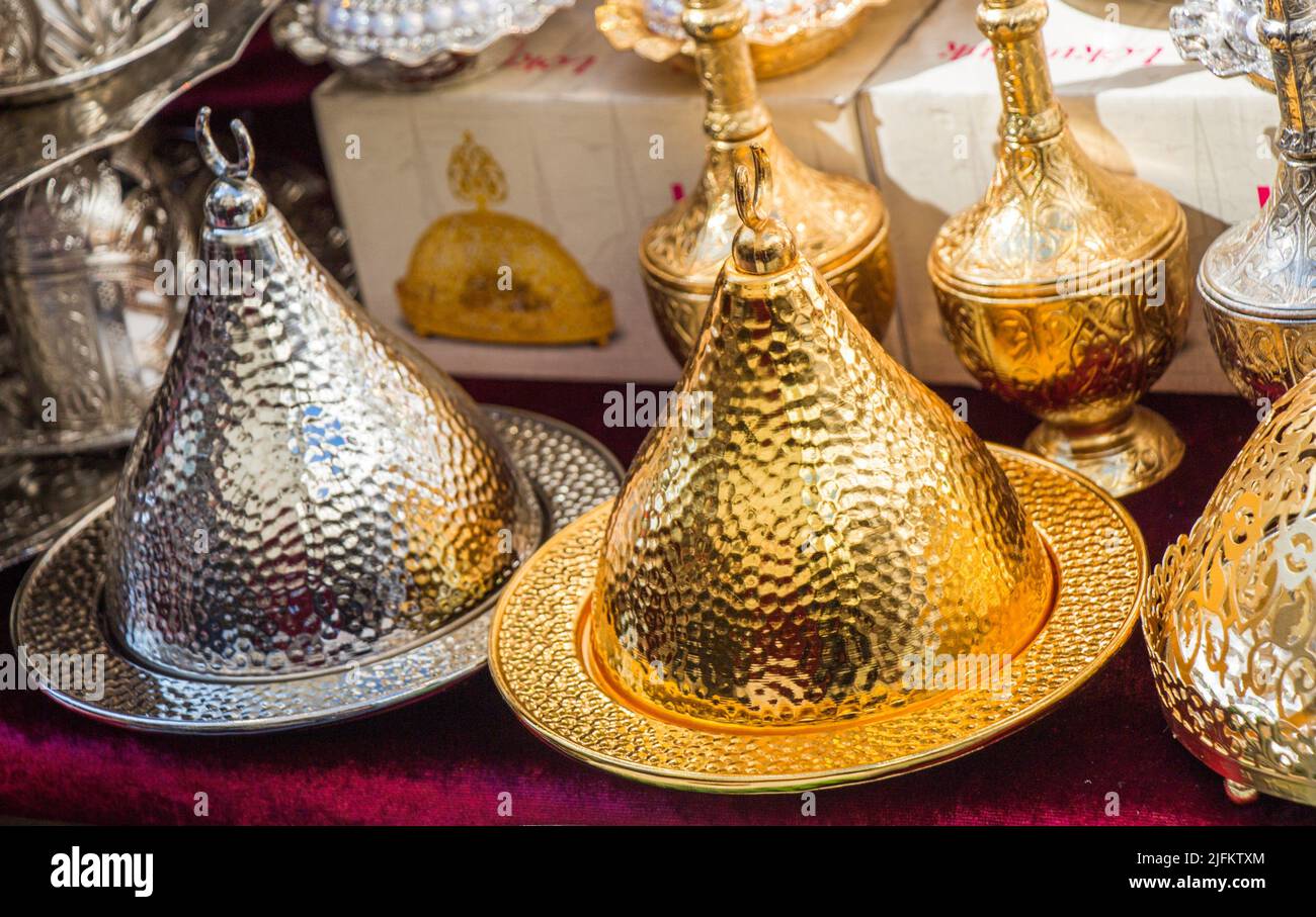 Artistic food plating hi-res stock photography and images - Alamy