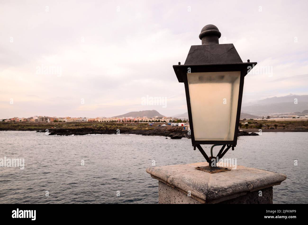 Vintage Classic Street Lamp Light Metal Lantern Stock Photo - Alamy