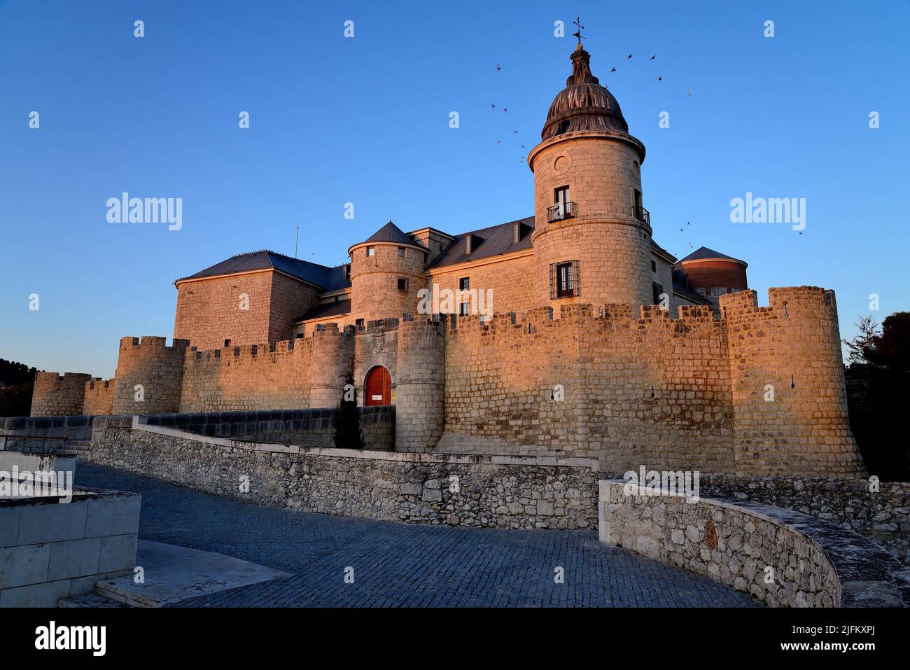 Simancas castle hi-res stock photography and images - Alamy
