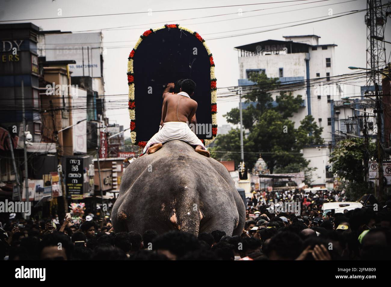 Thrissur pooram kerala hi-res stock photography and images - Alamy