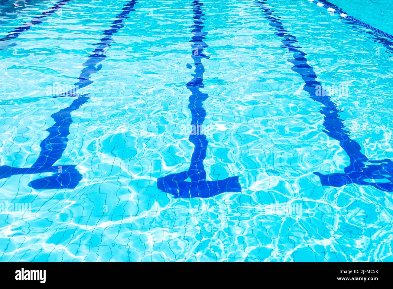 reflect on water swimming pool background Stock Photo - Alamy