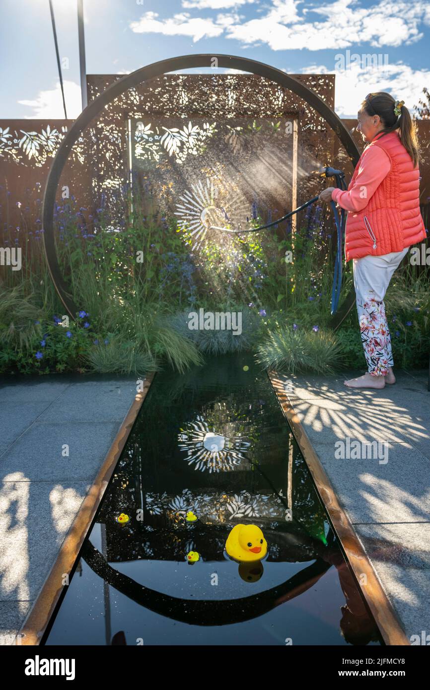 London, UK. 4 July 2022. The Sunburst Garden, designed by Charlie Bloom ...
