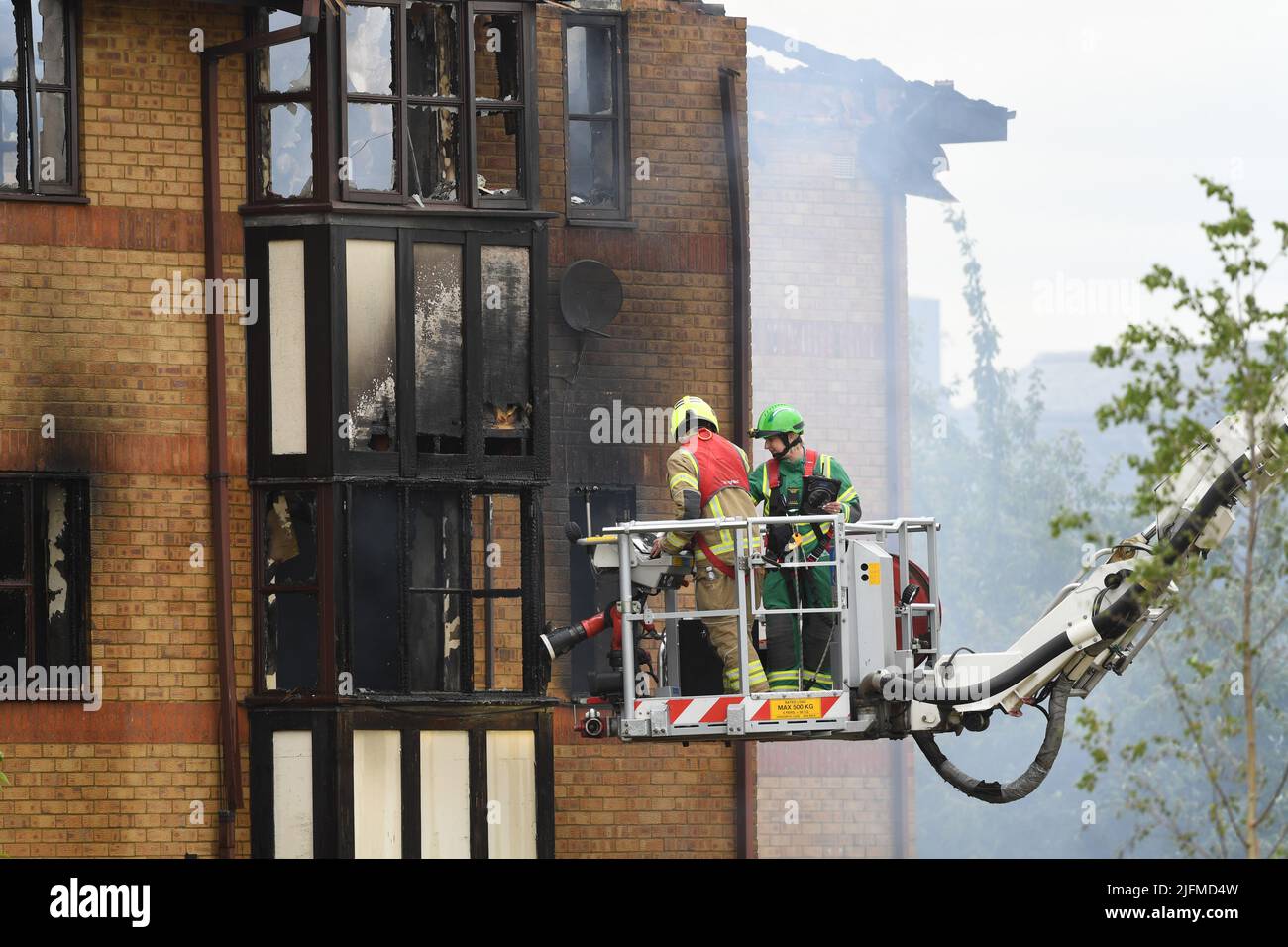 Firefighters at the scene of a gas blast in Redwood Grove, Bedford ...