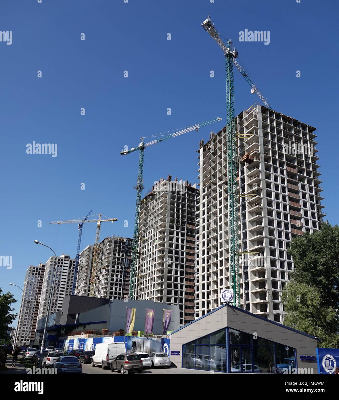 Kiev, Ukraine July 9, 2021: tower construction cranes on the ...