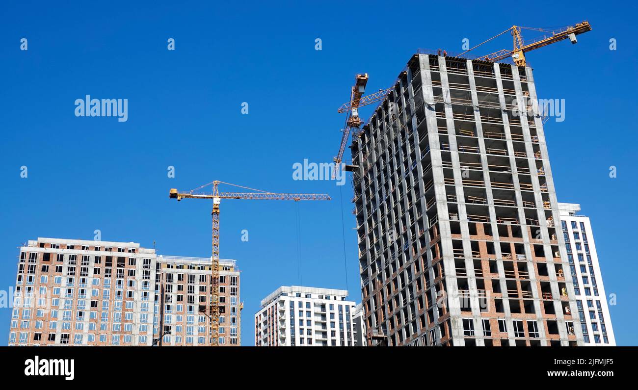Kiev, Ukraine March 18, 2020: the construction of a high-rise building ...