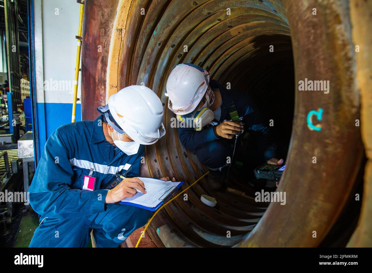 Confined space entry hi-res stock photography and images - Alamy