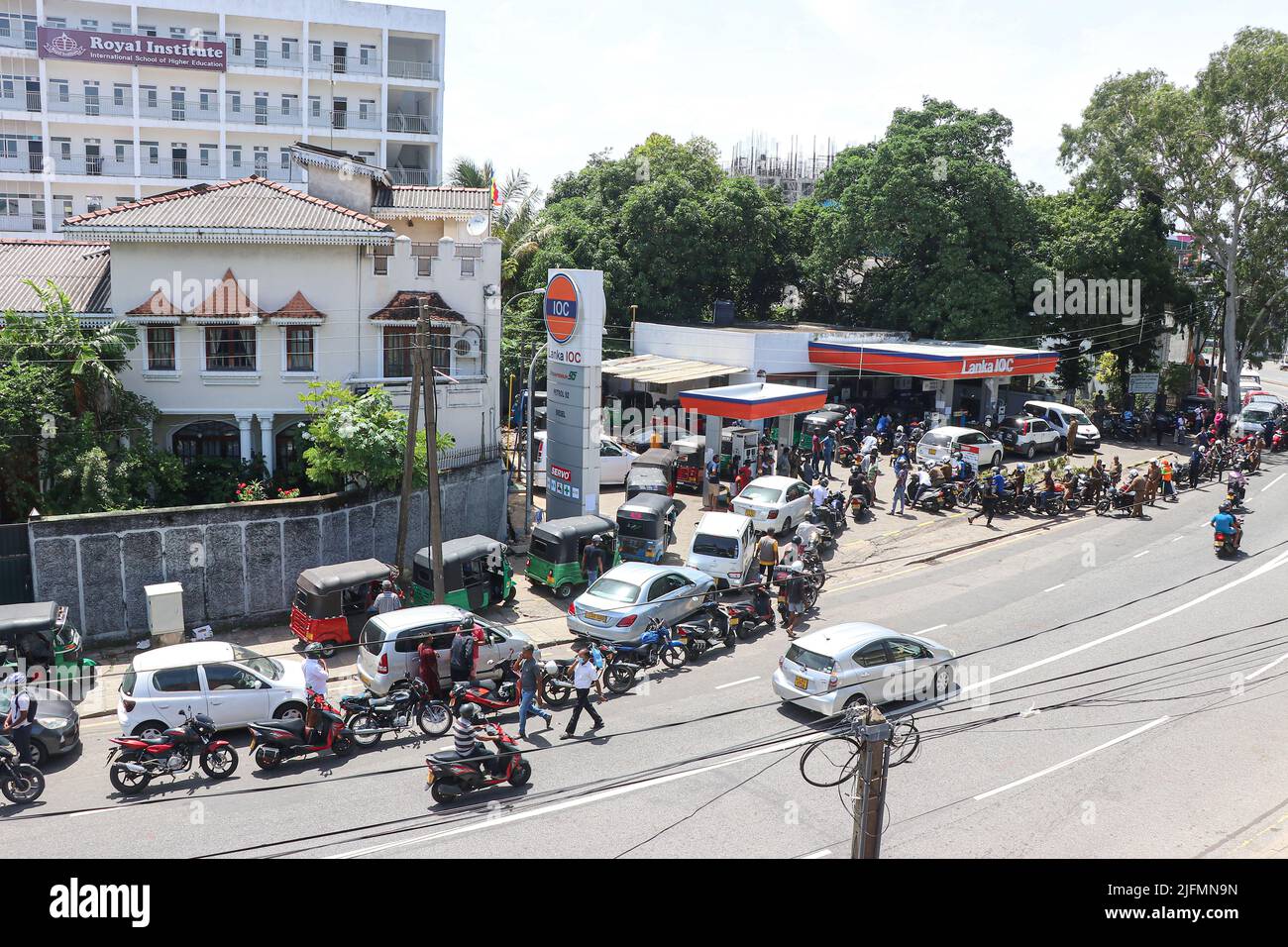 Colombo, Sri Lanka. 04th July, 2022. Drivers are waiting in long queues ...