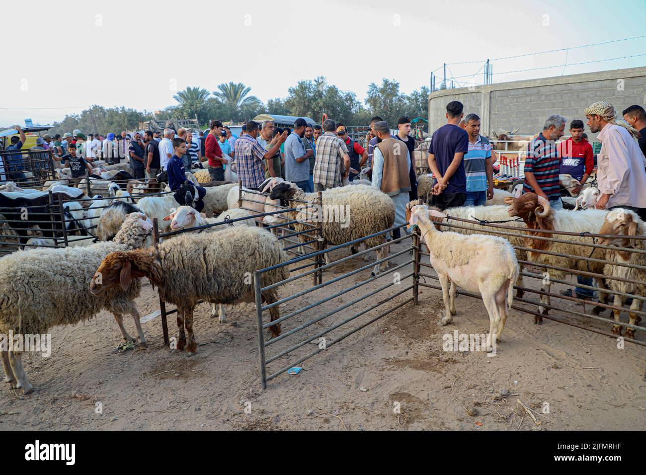 Al bureij camp hi-res stock photography and images - Alamy