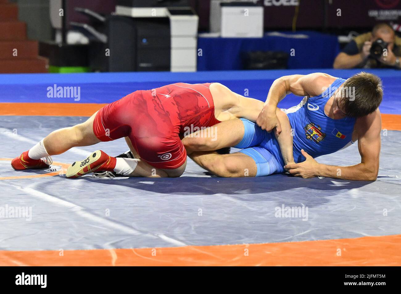 Dzhabrail GADZHIEV (AZE) vs Gheorghi CARA (MDA)during the Final of ...