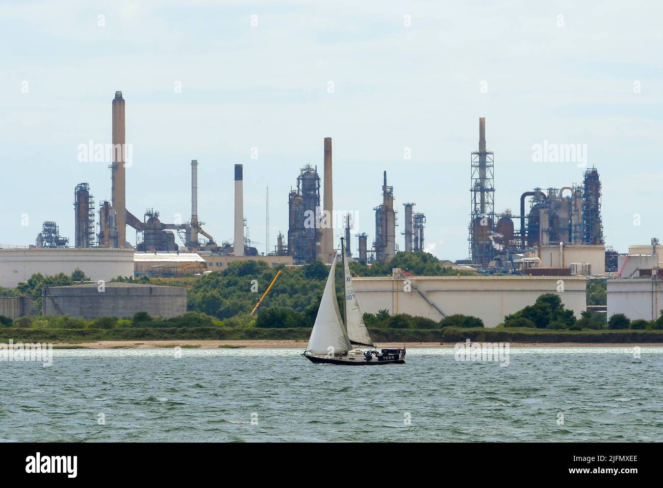 Fawley, Hampshire, UK. 4th July 2022. General view of the Fawley Oil ...