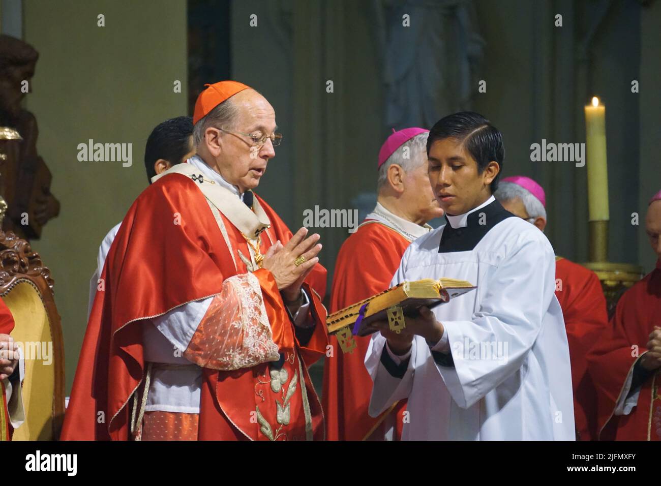 Cardinal Juan Luis Cipriani Thorne presides over the celebration of the ...