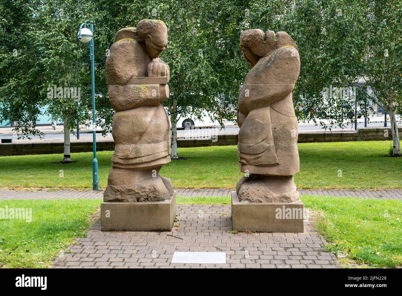 Foundation stones sculpture hi-res stock photography and images - Alamy