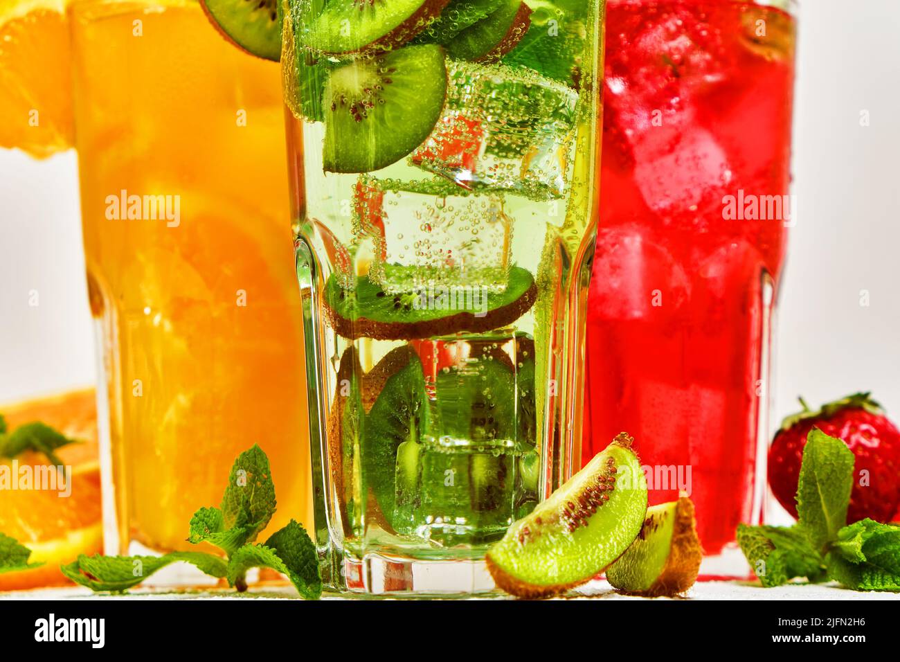 Mix bar hi-res stock photography and images - Alamy