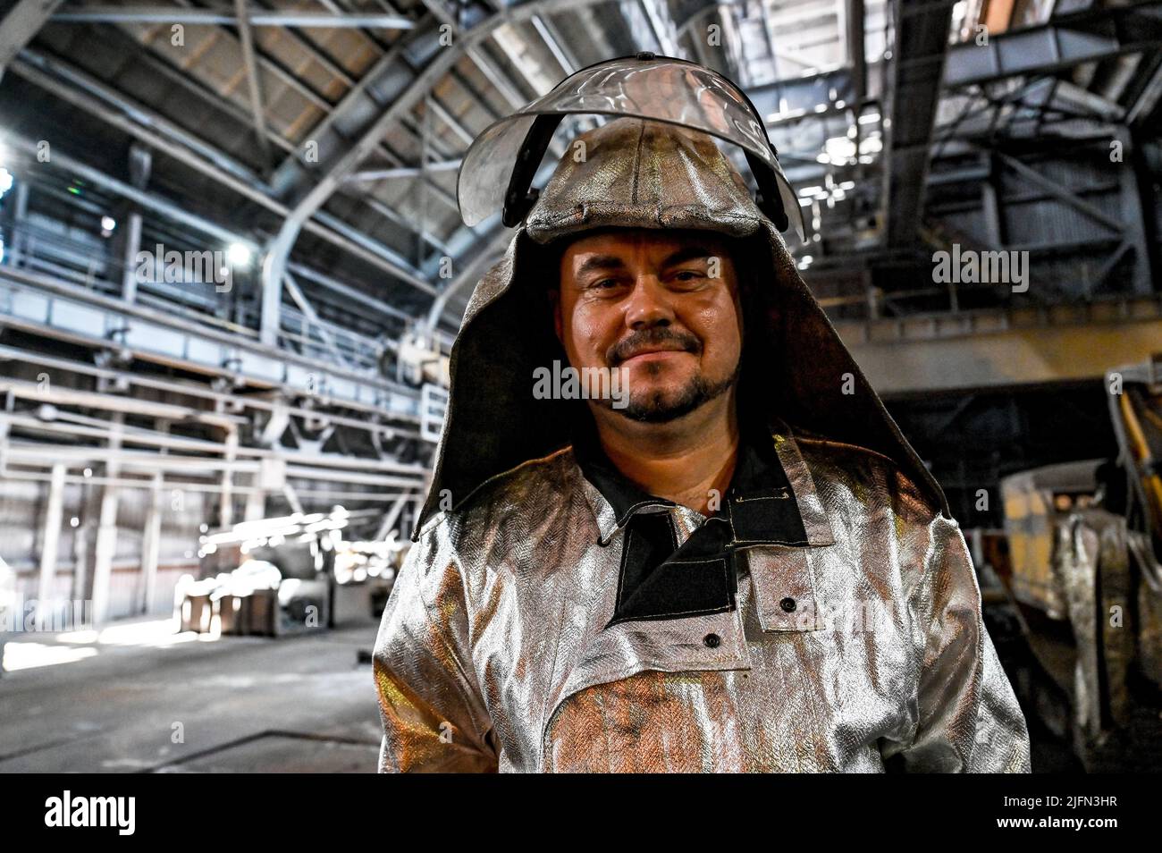 Heat resistant suit hi-res stock photography and images - Alamy