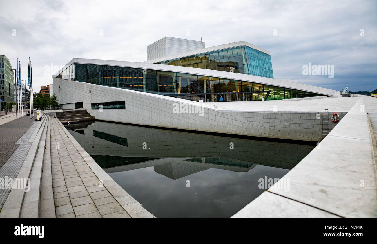 Opera House & Ballet, Oslo Norway Stock Photo - Alamy