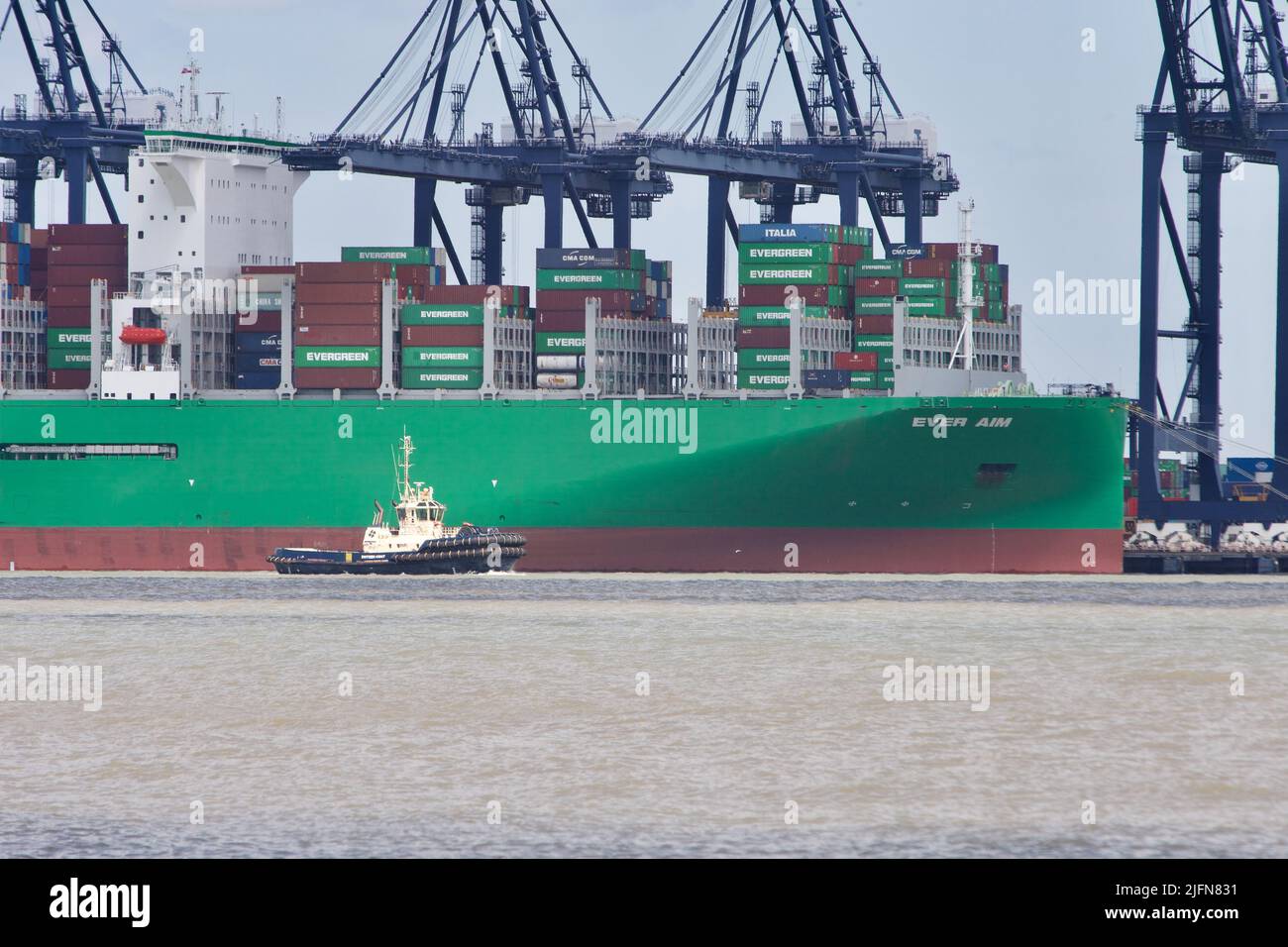 Container ship docking at the Port of Felixstowe, Suffolk, UK Stock ...