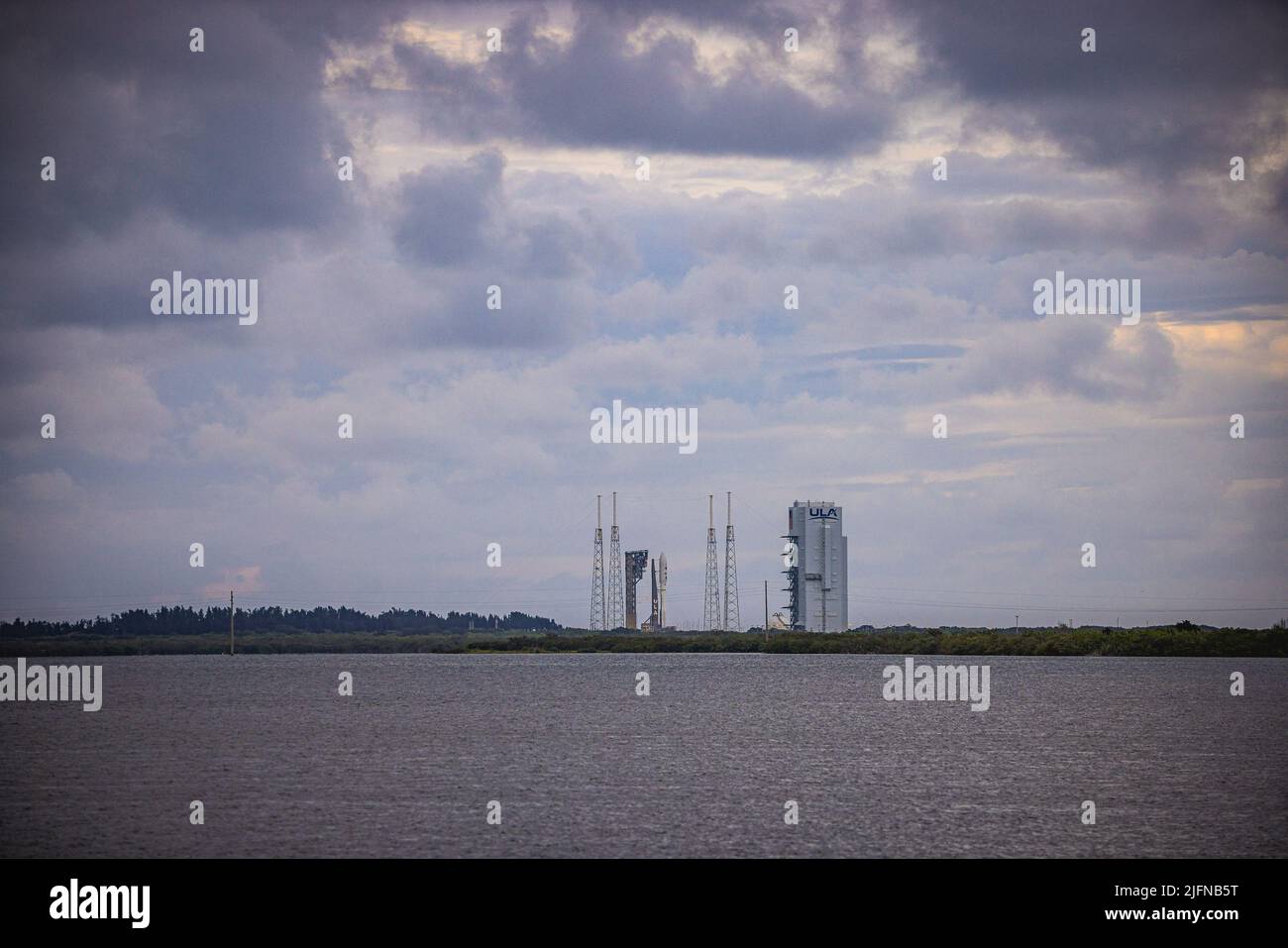 A United Launch Alliance (ULA) Atlas V 541 rocket seen on the launch ...