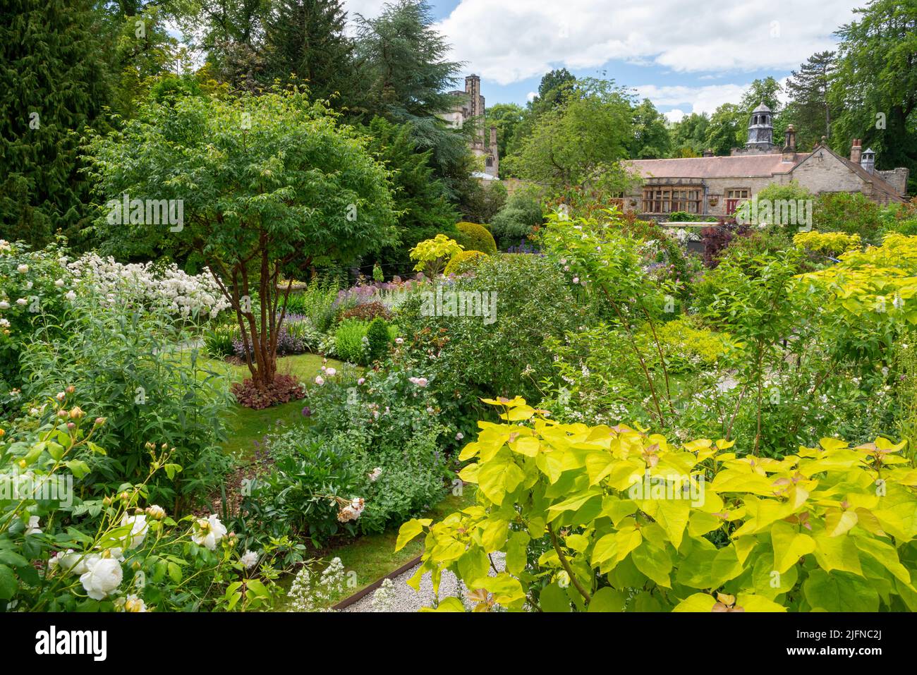 Thornbridge Hall Gardens near Bakewell in Derbyshire, England Stock ...