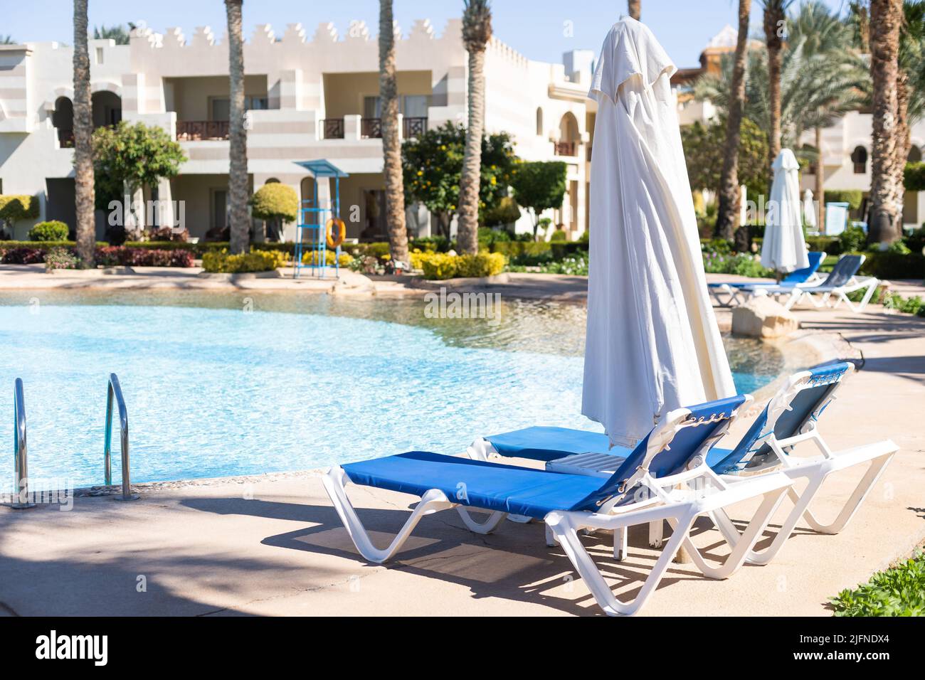 Hotel swimming pool, peaceful, relaxing and surrounded by nature. Clean ...