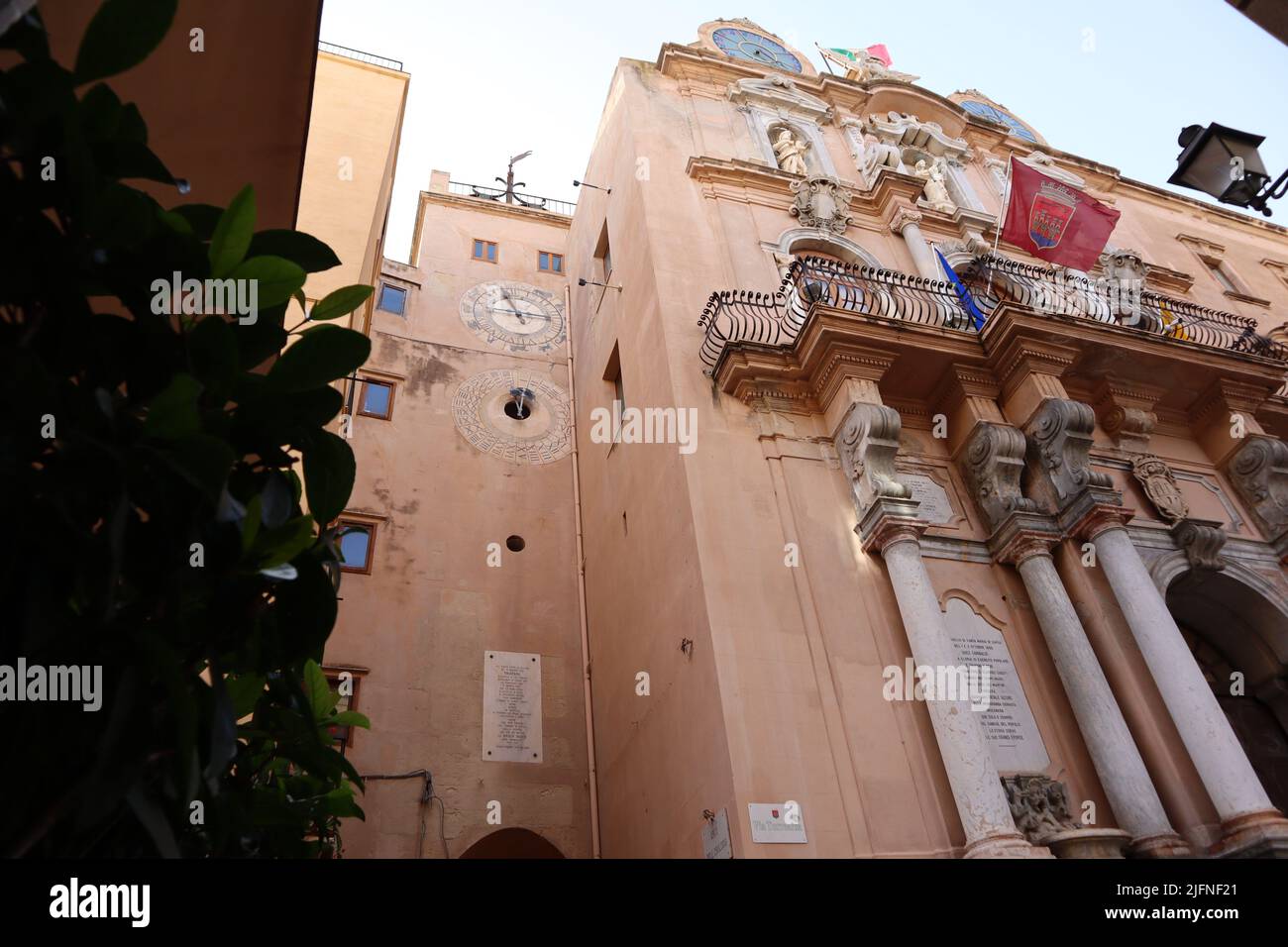 Trapani, Sicily (Italy): Dark Door (Porta Oscura) the oldest town gate ...
