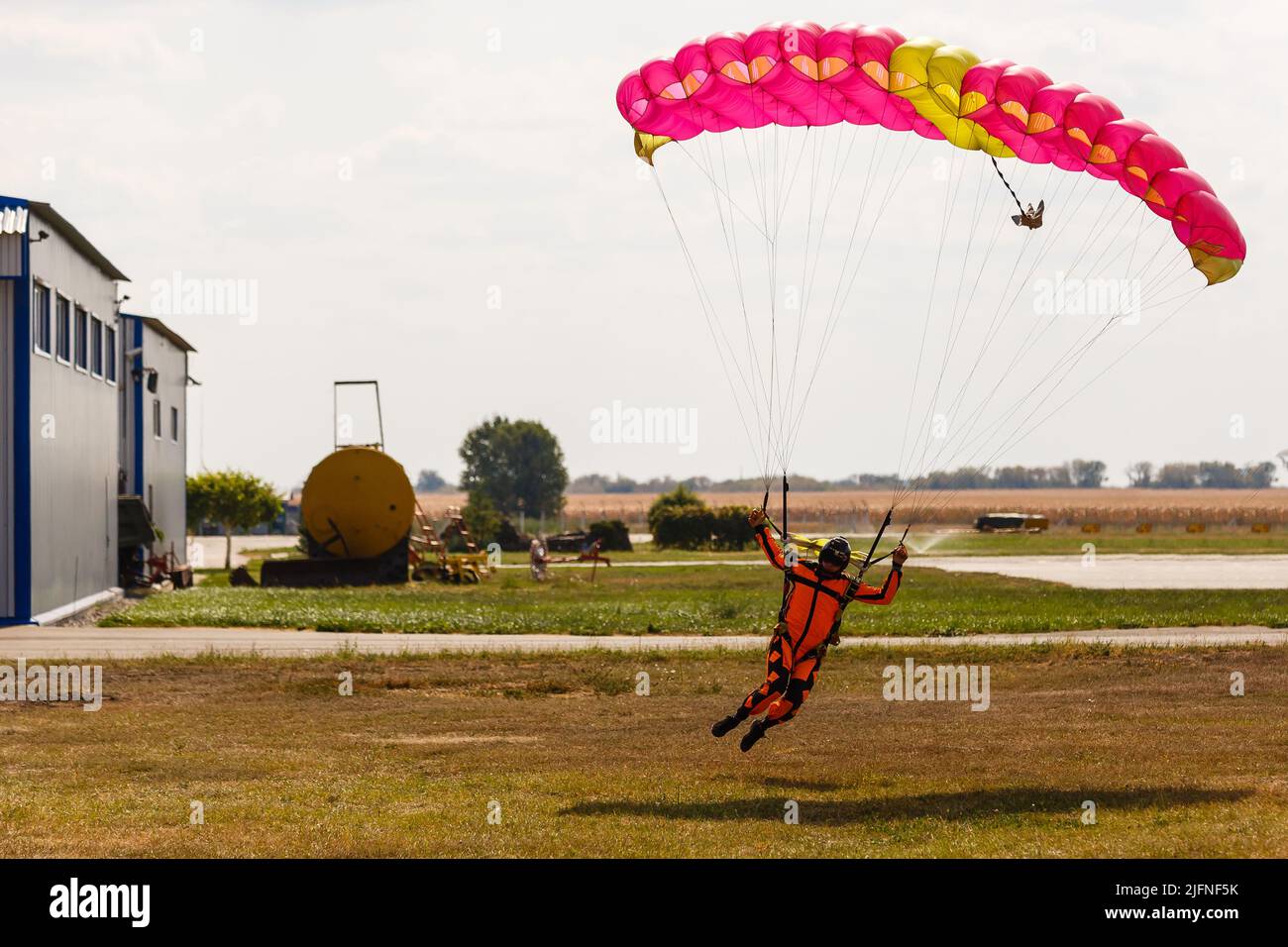 Skydiver freedom concept vintage color Stock Photo - Alamy
