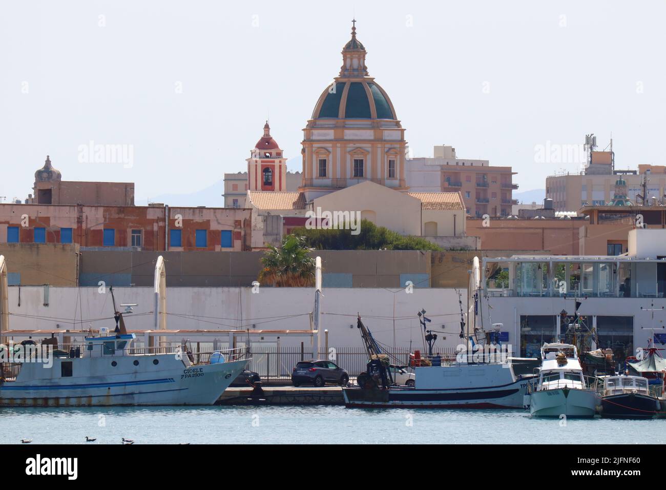 Panoramic view of the port trapani hi-res stock photography and images ...