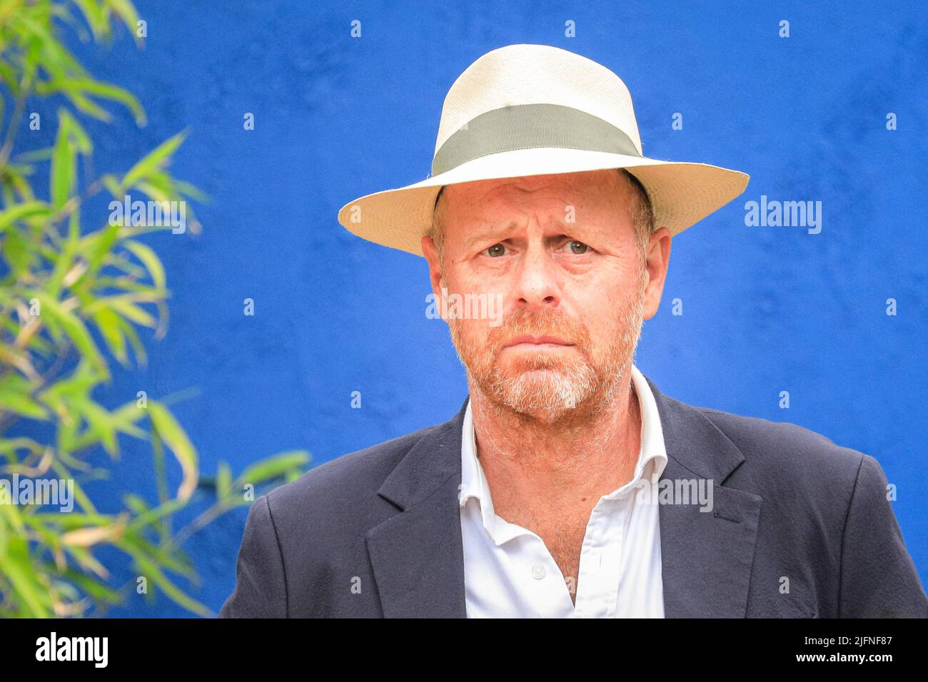 Hampton Court, London, UK, 04th July 2022. Joe Swift, Gardener's World ...