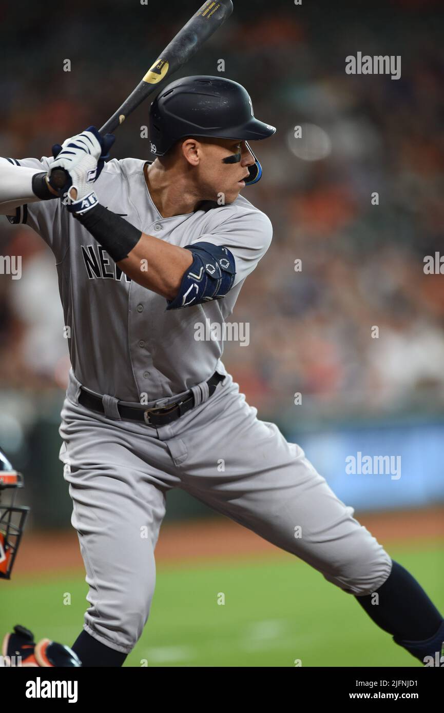 New York Yankees center fielder Aaron Judge (99) bats in the top of the ...