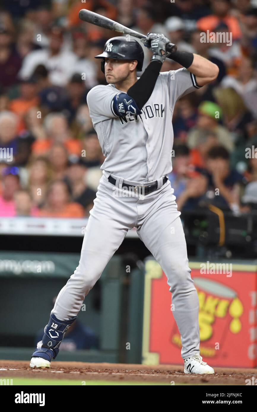 New York Yankees shortstop Isiah Kiner-Falefa (12) bats during the ...