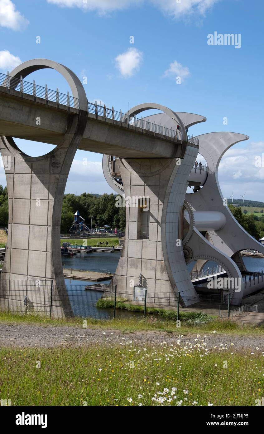 The Falkirk Wheel is a rotating boat lift in Tamfourhill, Falkirk, in ...