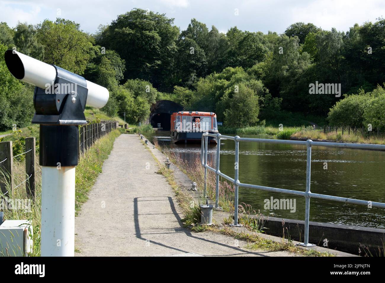 The Falkirk Wheel is a rotating boat lift in Tamfourhill, Falkirk, in ...