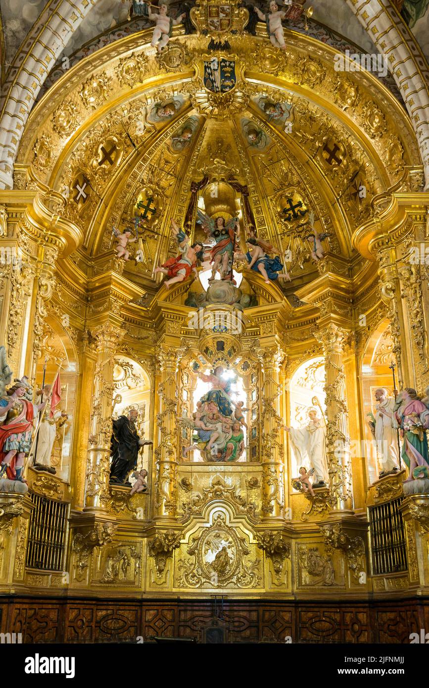 Baroque altarpiece hi-res stock photography and images - Alamy