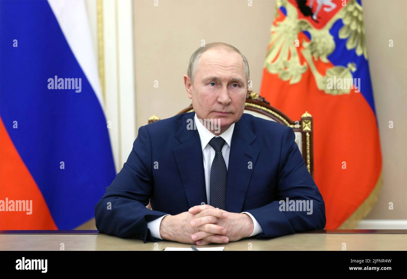 Vladimir putin smirk hi-res stock photography and images - Alamy