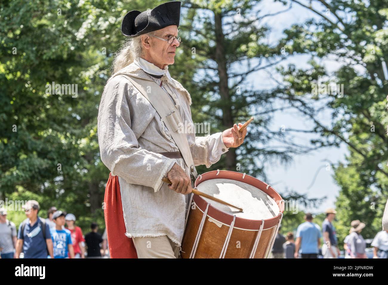 1776 musician reenactors hi-res stock photography and images - Alamy