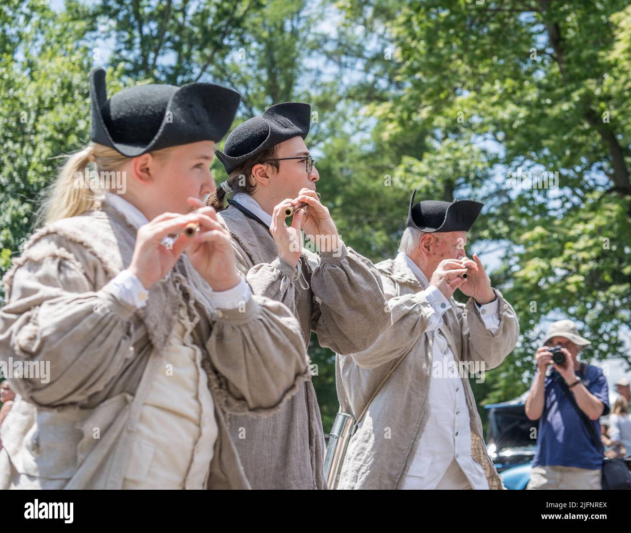 1776 musician reenactors hi-res stock photography and images - Alamy