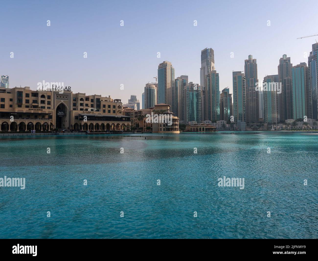 dubai marina bay skyline sunshine Stock Photo - Alamy