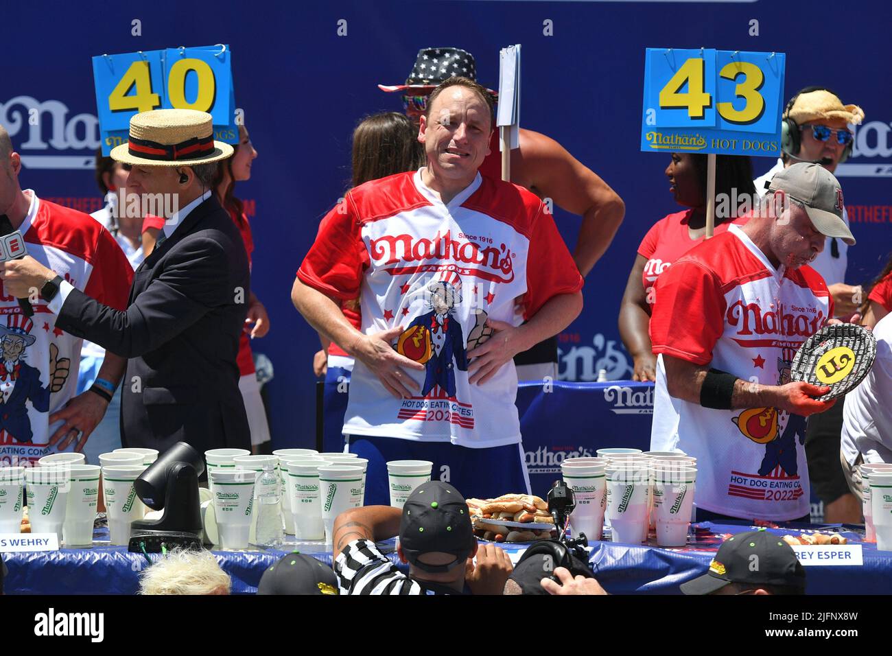 Professional competitive eater Joey Chestnut wins his 15th title eating ...
