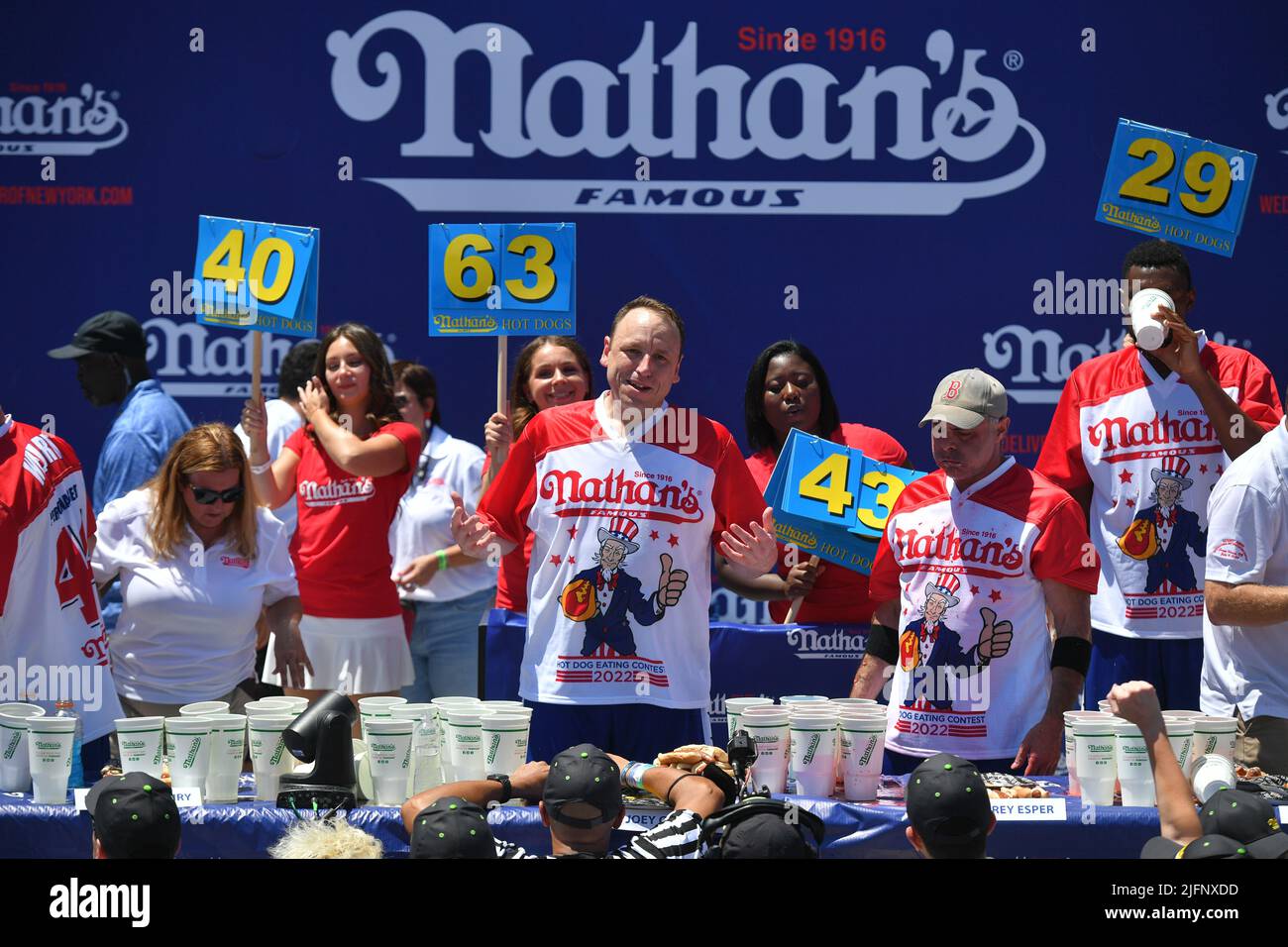 Professional competitive eater Joey Chestnut wins his 15th title eating ...