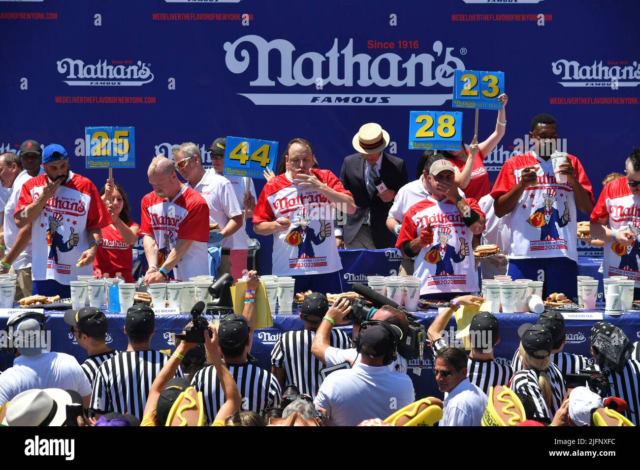 Professional competitive eater Joey Chestnut wins his 15th title eating ...