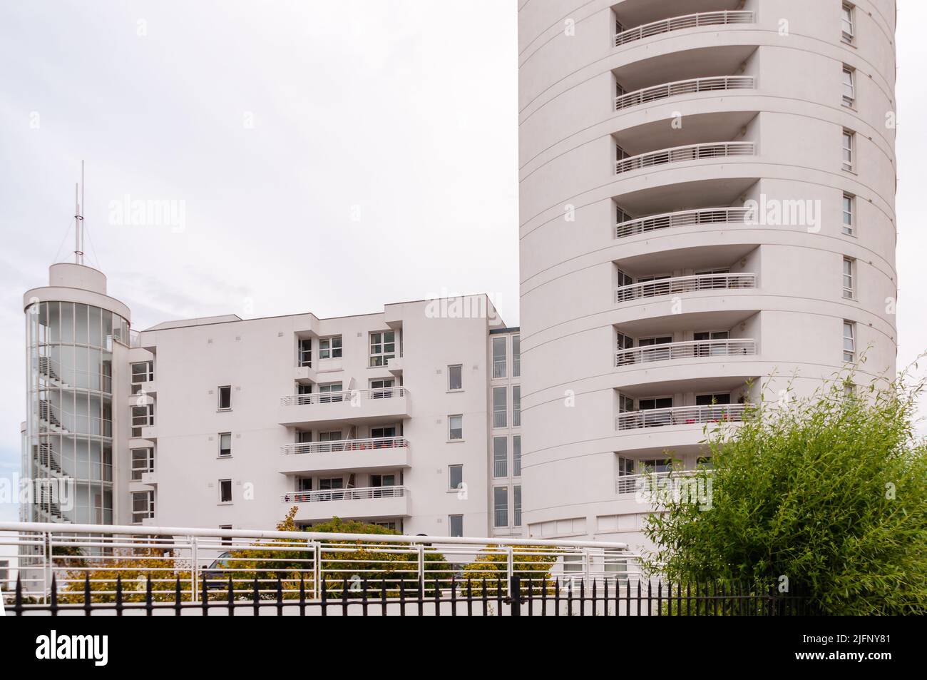 Riverscape Luxury new-build riverside apartments in Silvertown Stock ...