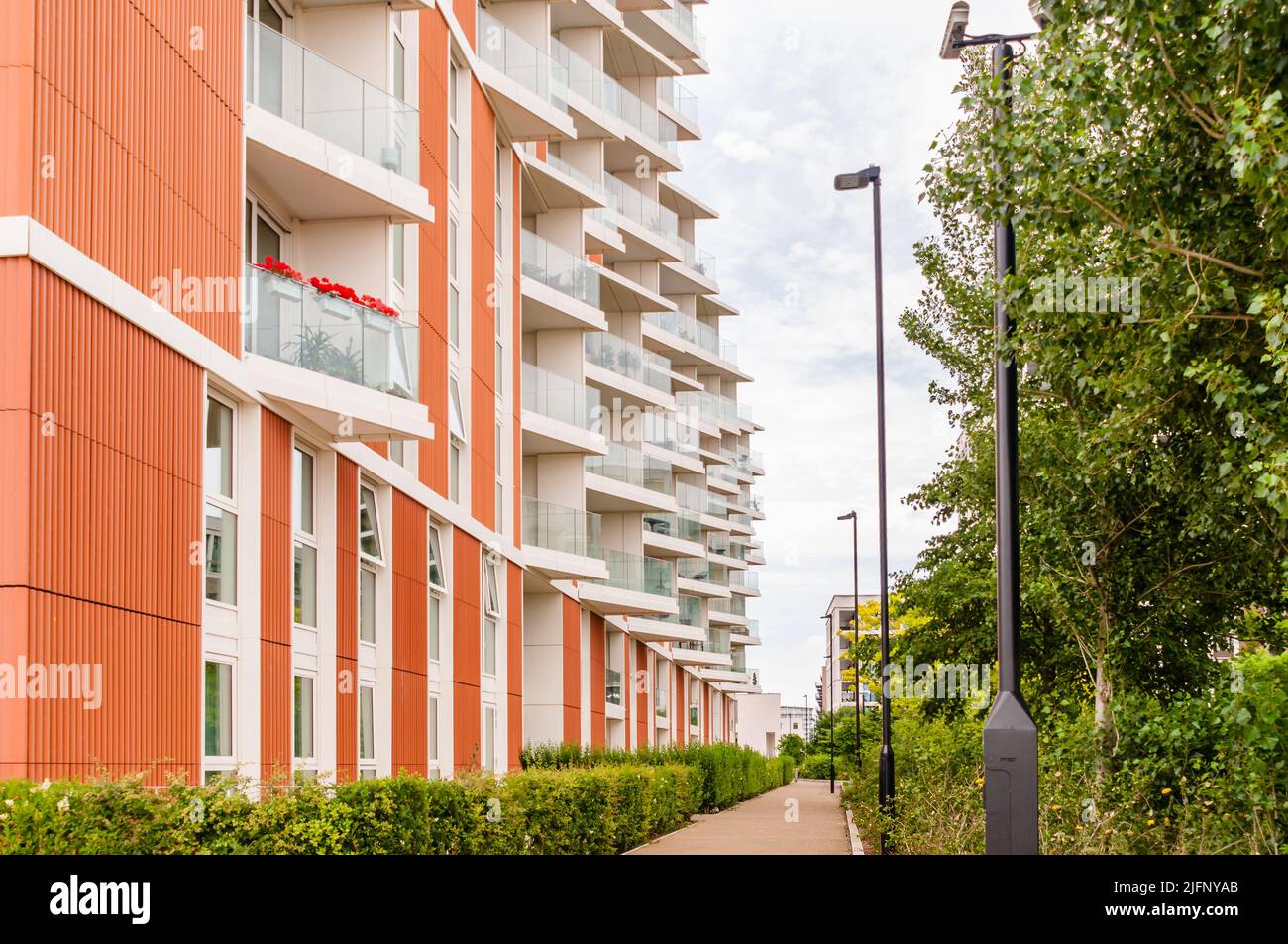 Riverscape Luxury new-build riverside apartments in Silvertown Stock ...