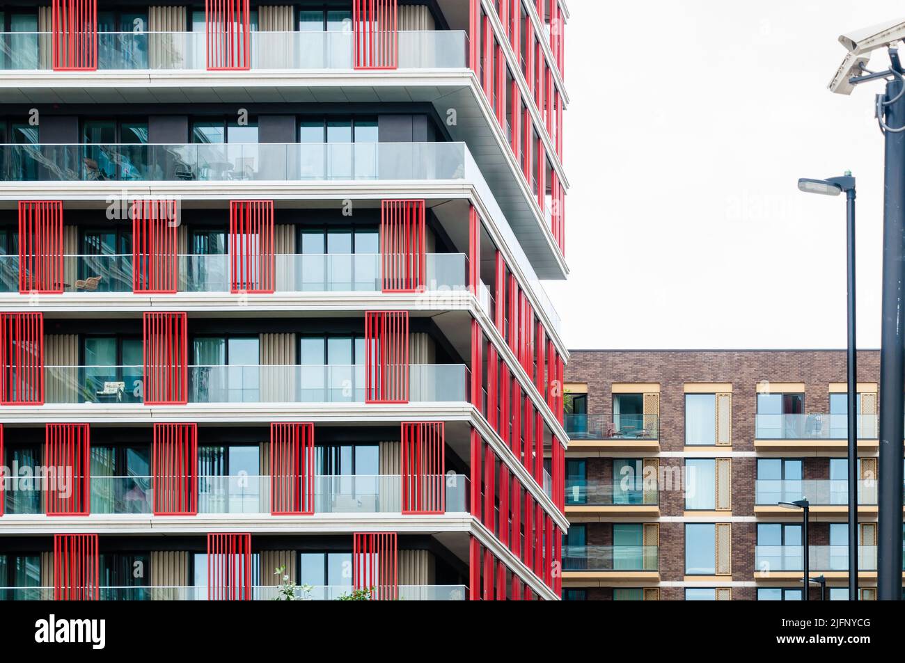 Riverscape Luxury new-build riverside apartments in Silvertown Stock ...