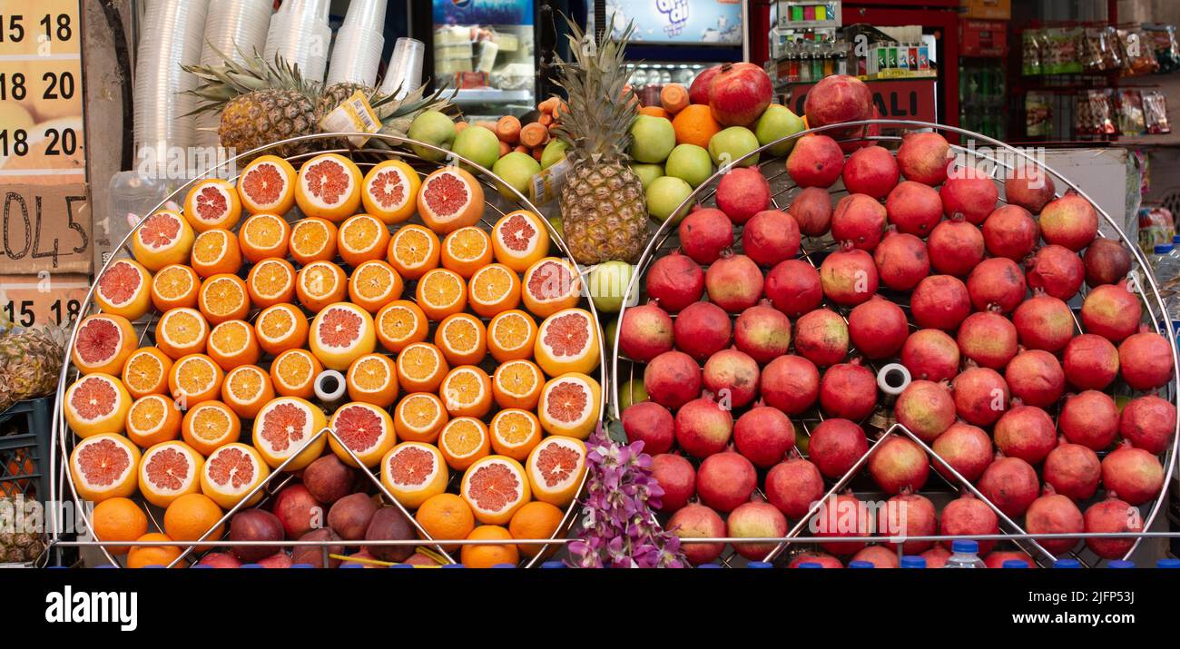 Sale of various fruits at the local market Stock Photo - Alamy