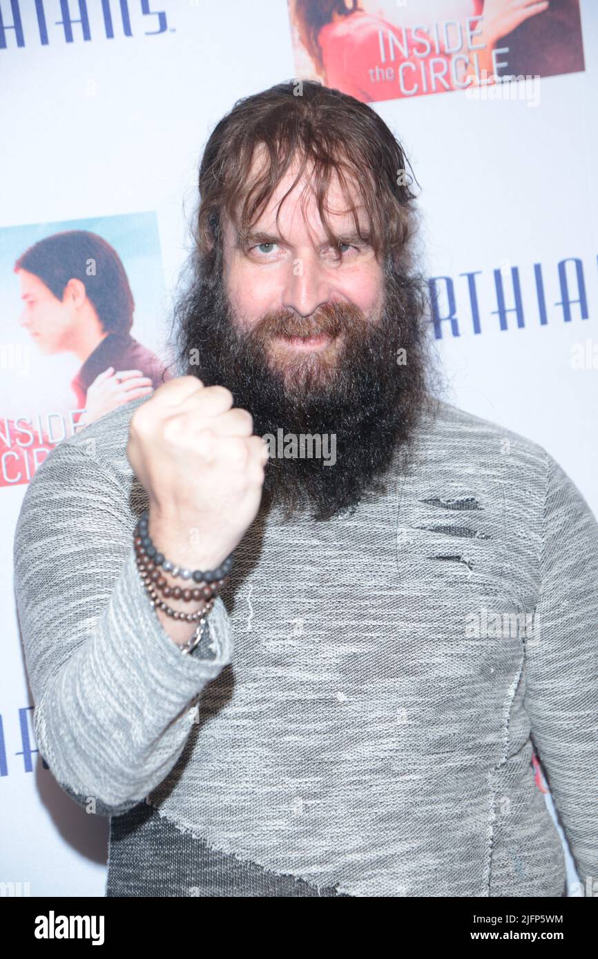 Amc circle hi-res stock photography and images - Alamy